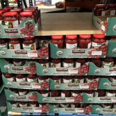 Kirkland Signature Organic Strawberry Spread 42 Ounce Jar – Costco Chaser