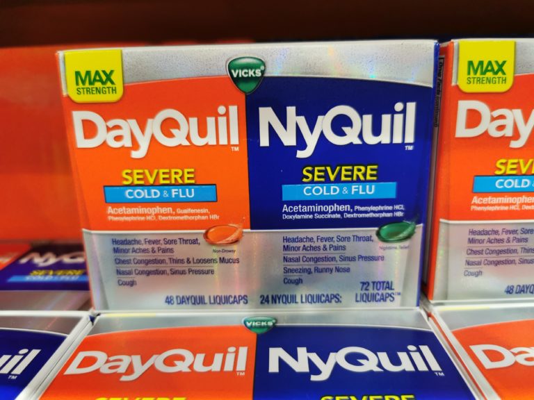 Vicks Severe DayQuil and NyQuil Cough, Cold & Flu Relief, 72 LiquiCaps ...