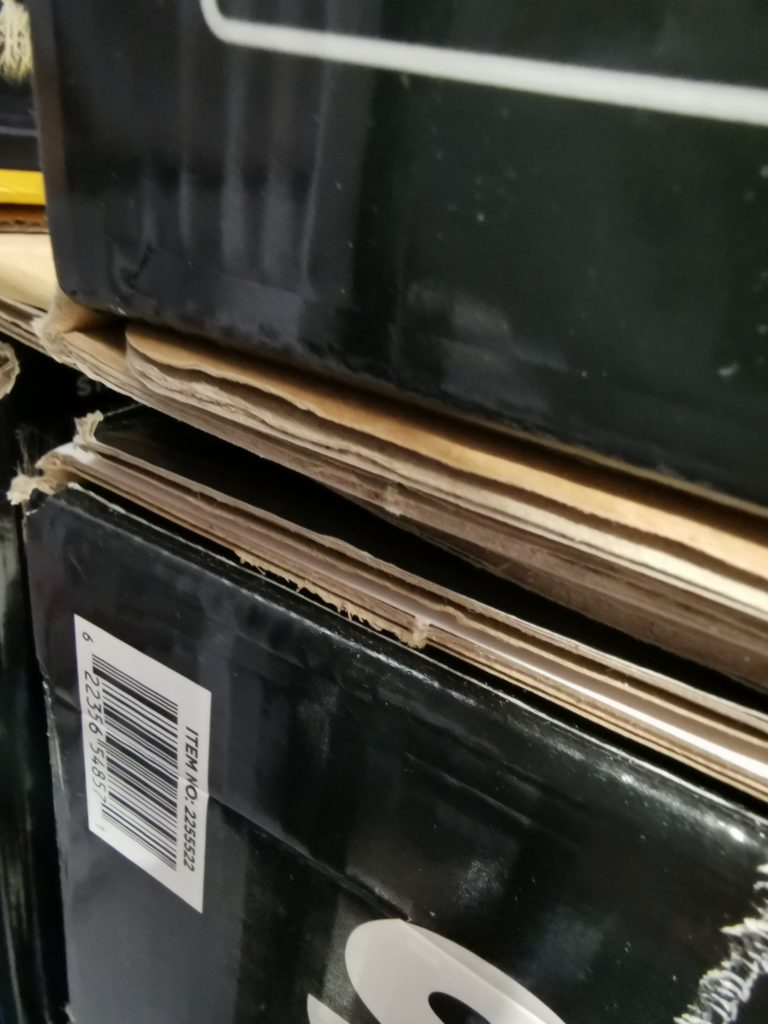 Costco-2255522-Shark-Performance-UltraLight-Corded-Stick-Vacuum-bar ...